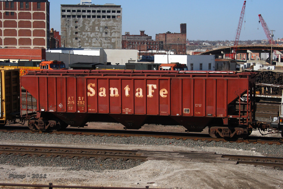 ATSF 315292 - Covered Hopper Car